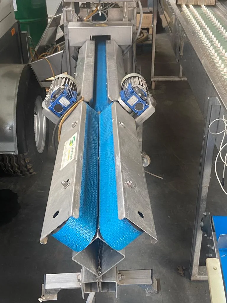 Christiaens semi-automatic grading machine and Hermeler washer for ...