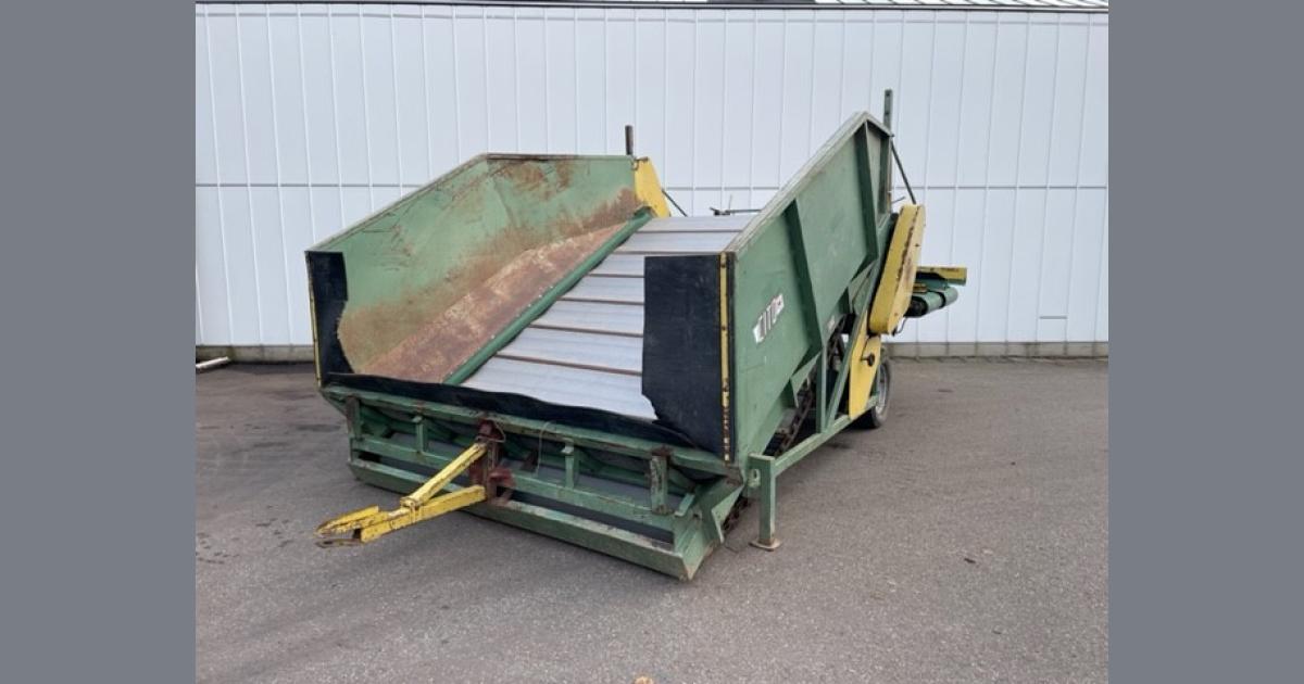 Cito SB 7500 receiving hopper with roller cleaner • Duijndam Machines