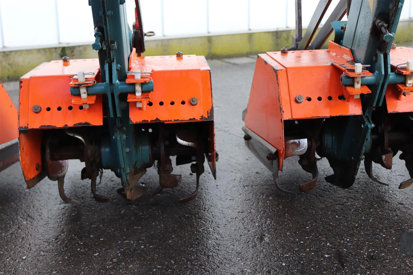 Comeb Interrow cultivator with 5 elements • Duijndam Machines