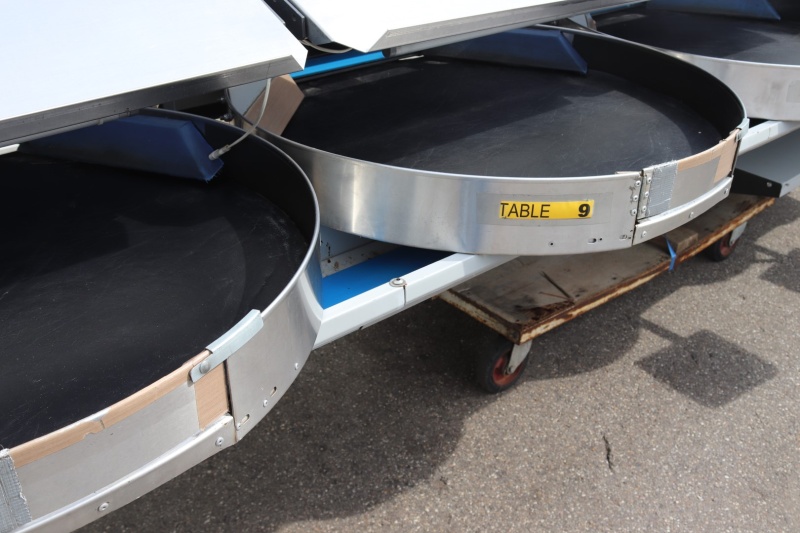 Compac electronic weight grader for apricots and plums • Duijndam Machines