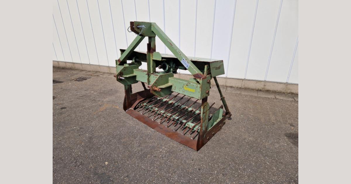 Compact shaking bedlifter 142 cm • Duijndam Machines