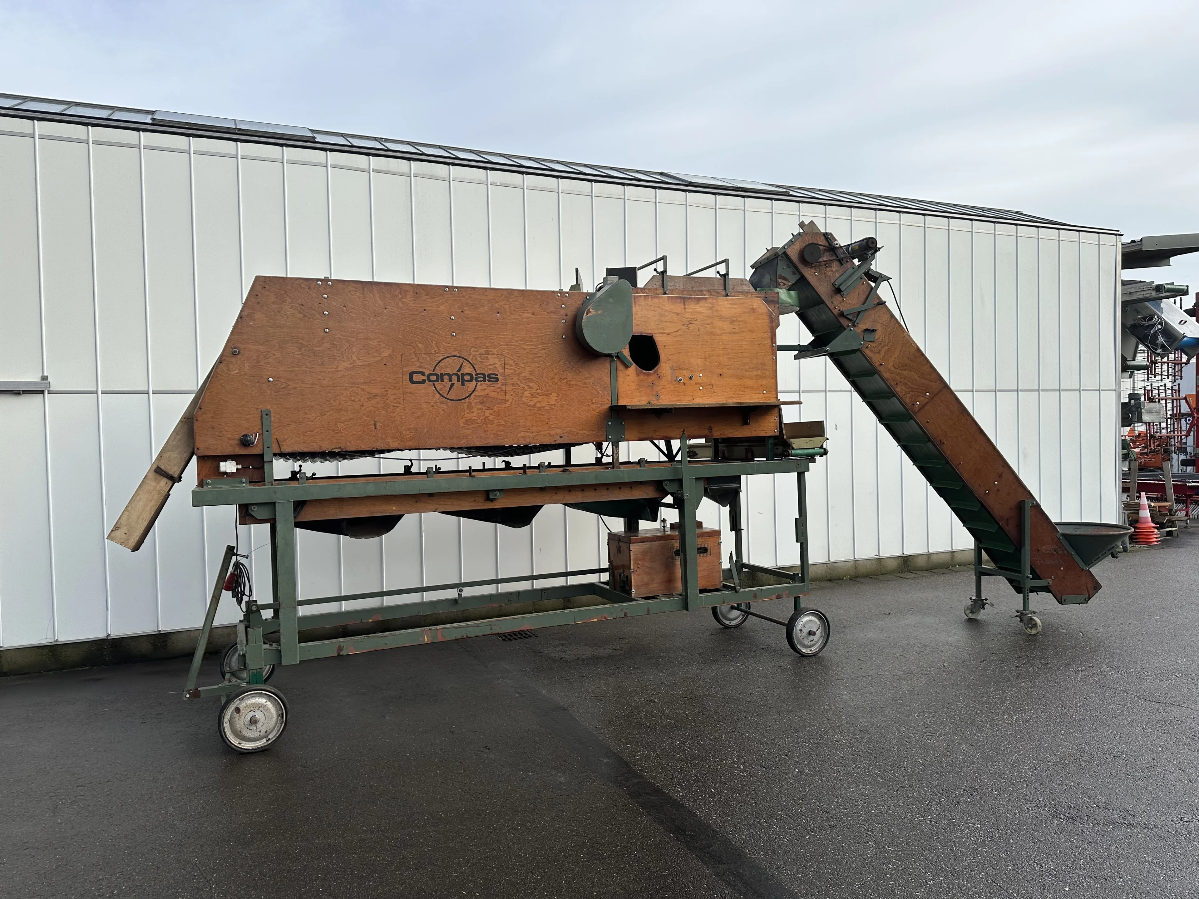 Compas AS80-4 sorting machine for potatoes • Duijndam Machines