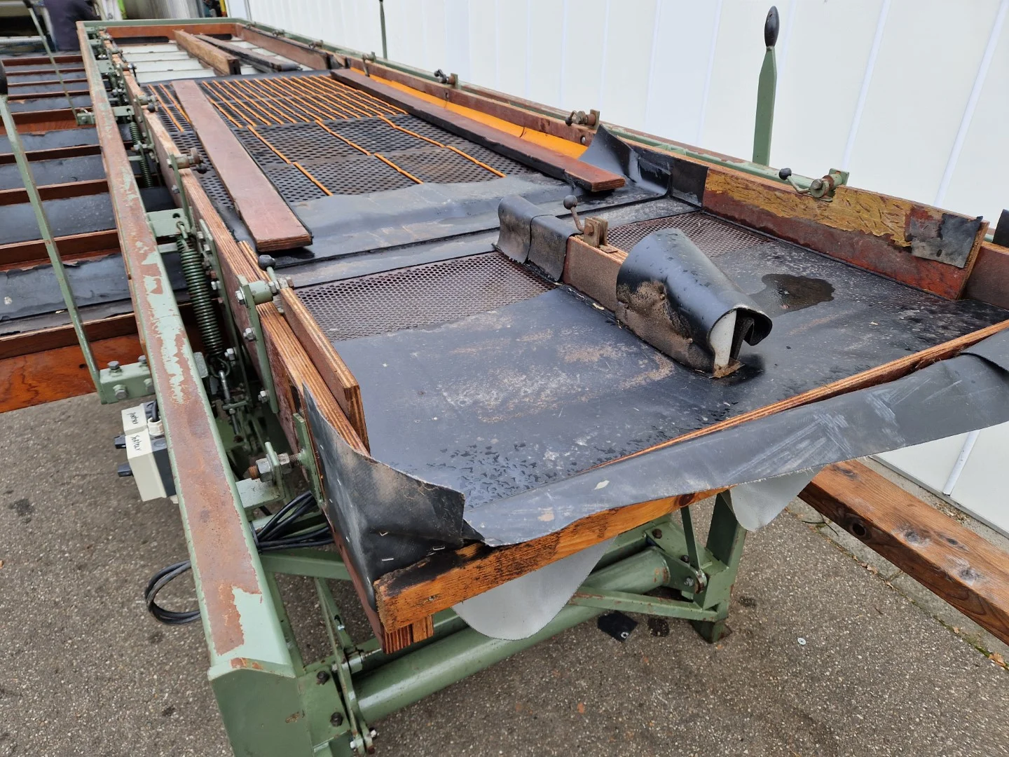 Compas RD8E sorting machine for flower bulbs and Brussels sprouts 100 ...