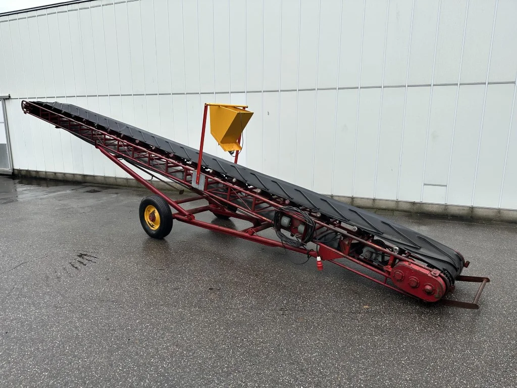 D.B.R. conveyor/elevator 850 x 60 cm • Duijndam Machines