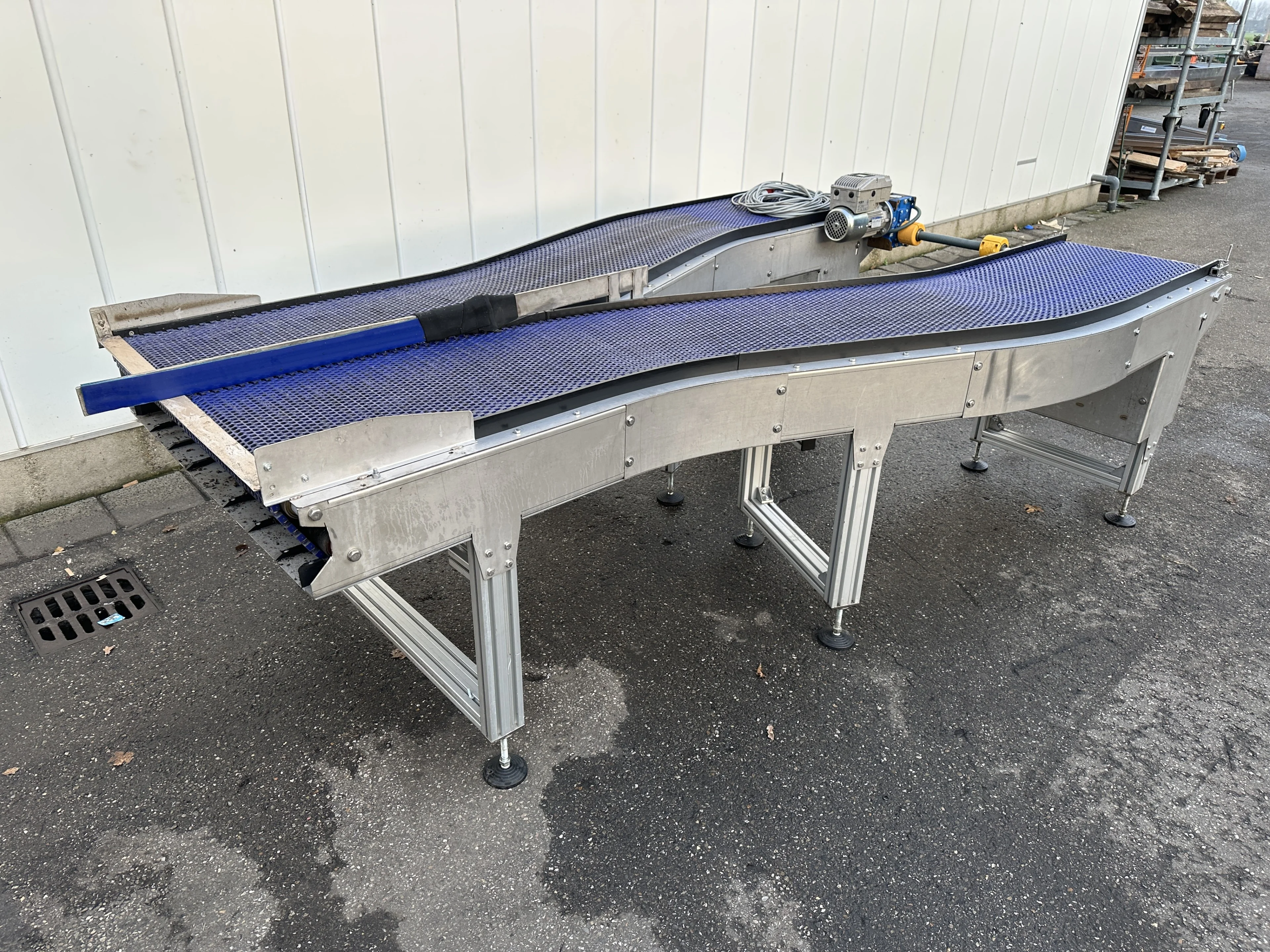 Stas curved conveyor Y-shaped diverter conveyor or merging conveyor ...