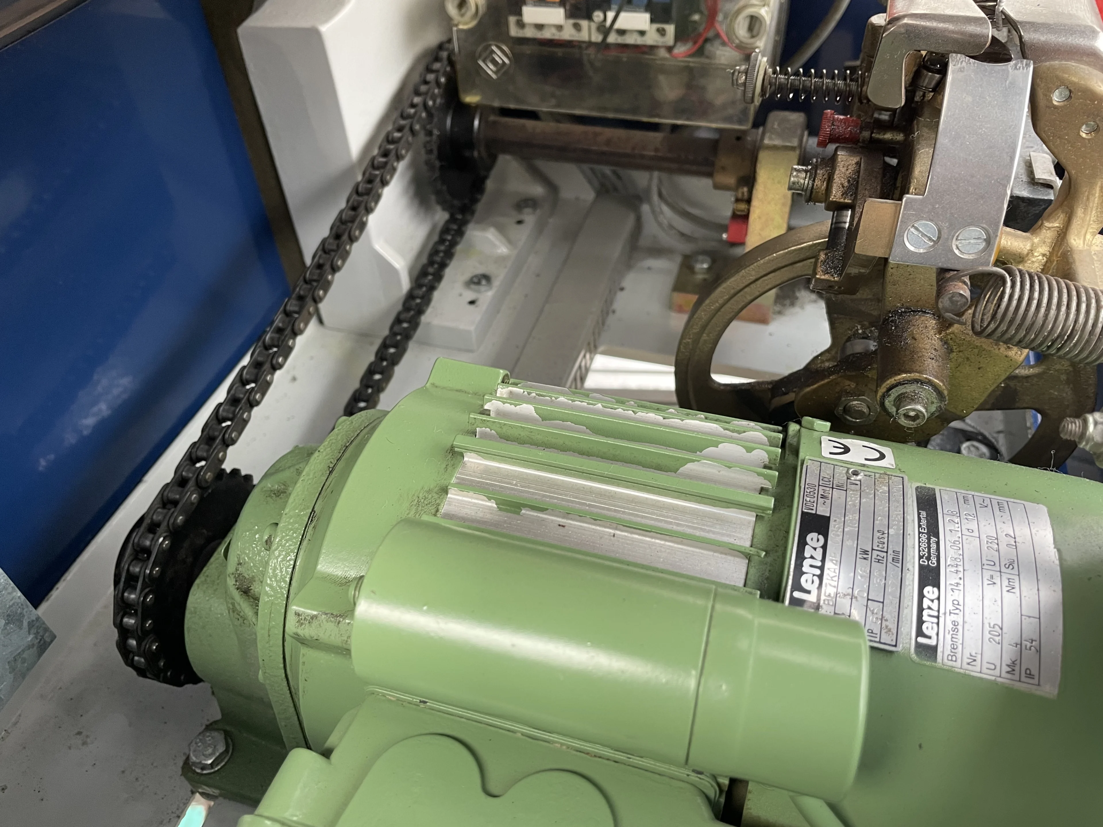 Cyklop Axro 3K -240V binding machine • Duijndam Machines