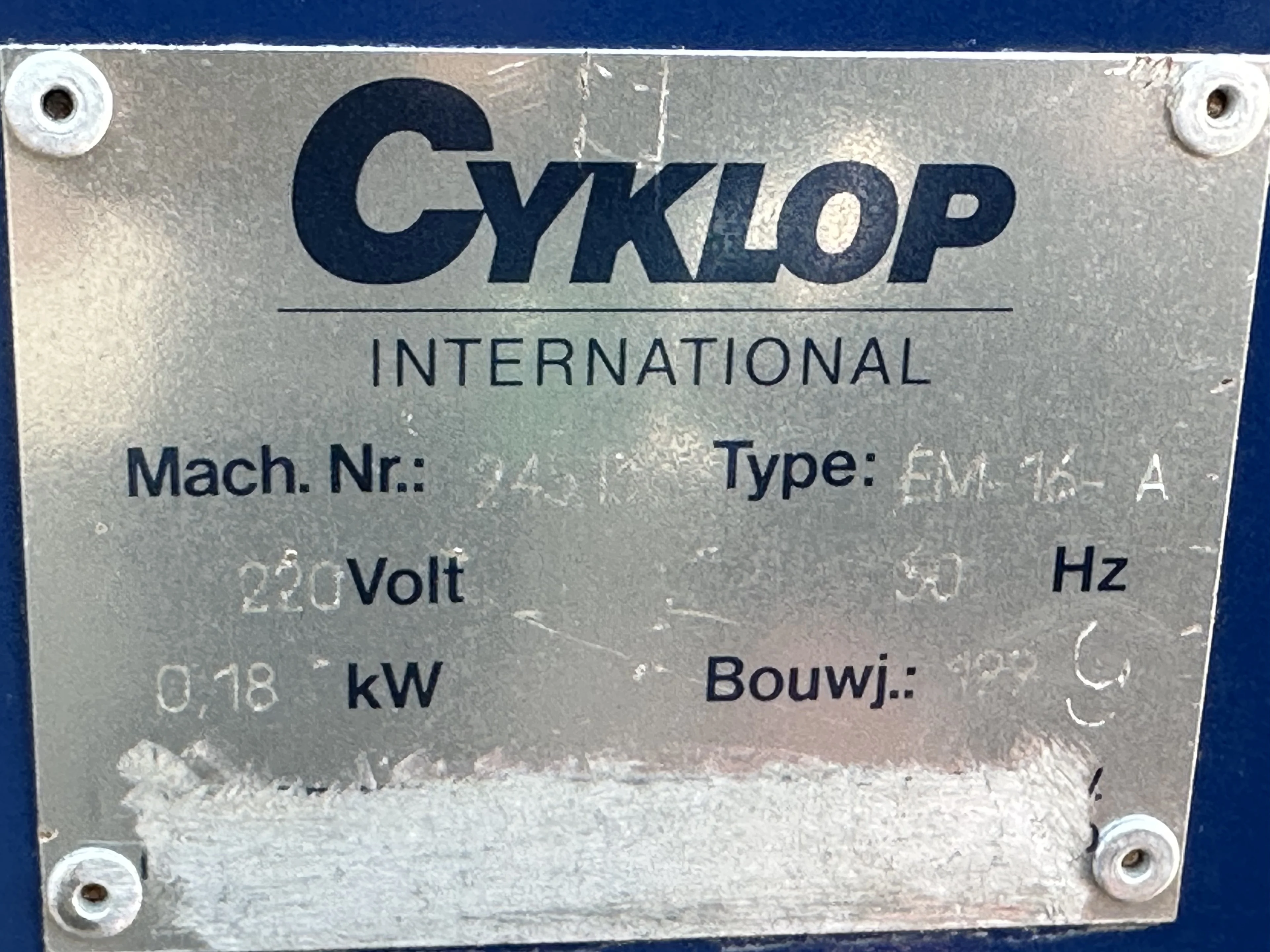 Cyklop Binding machine • Duijndam Machines