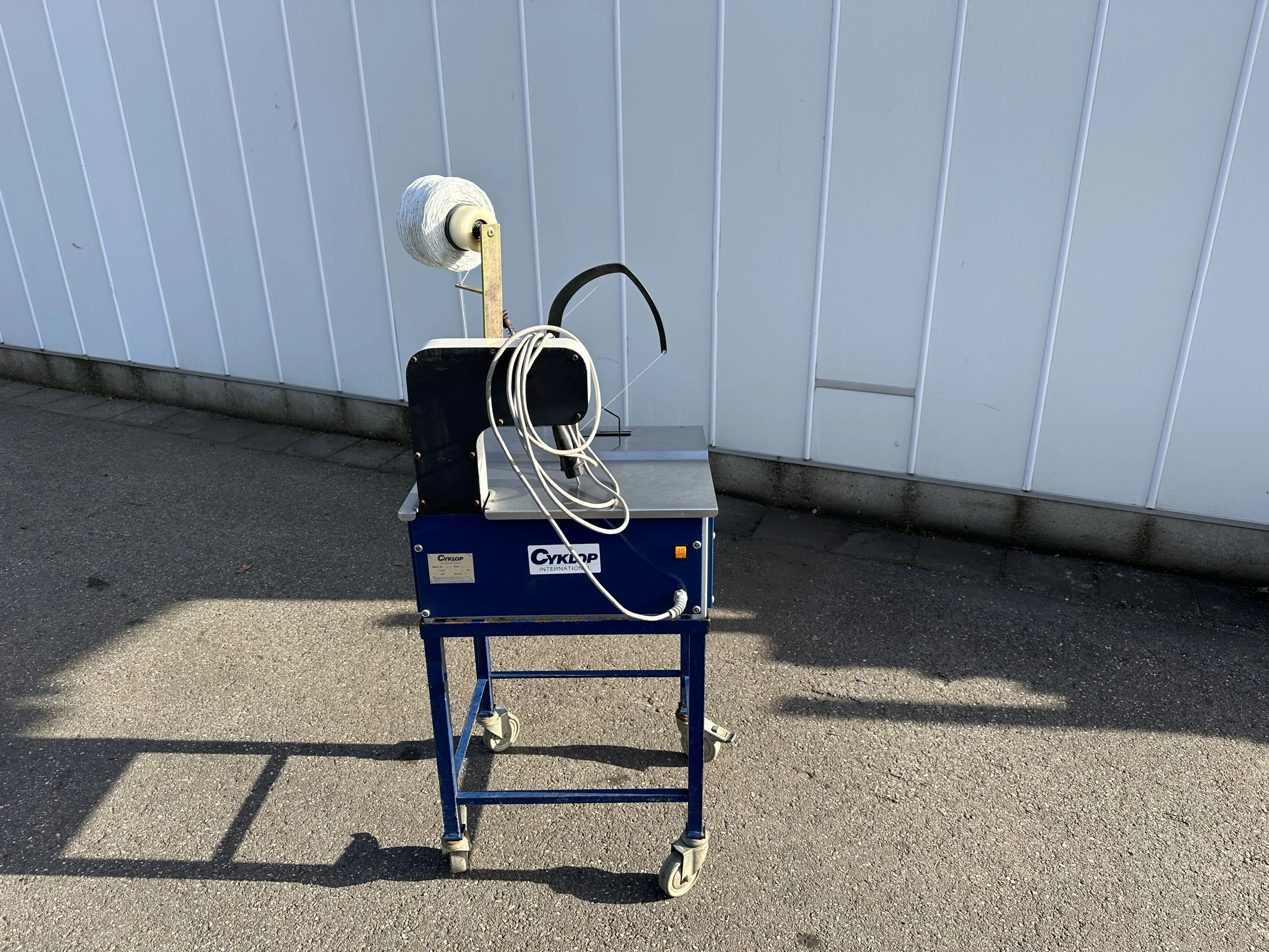 Cyklop Binding machine • Duijndam Machines