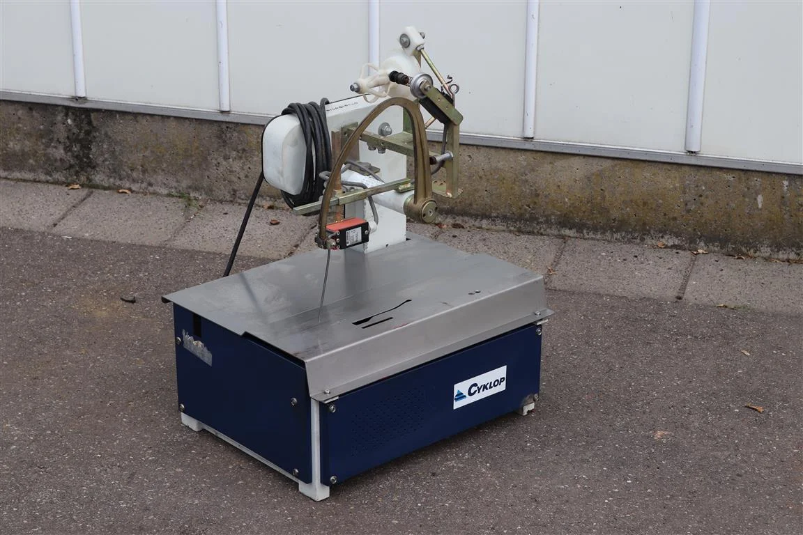 Cyklop binding machine Axro • Duijndam Machines
