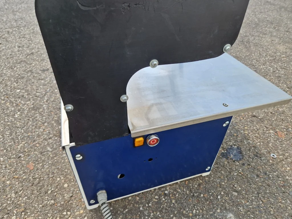 Cyklop EMT binding machine • Duijndam Machines