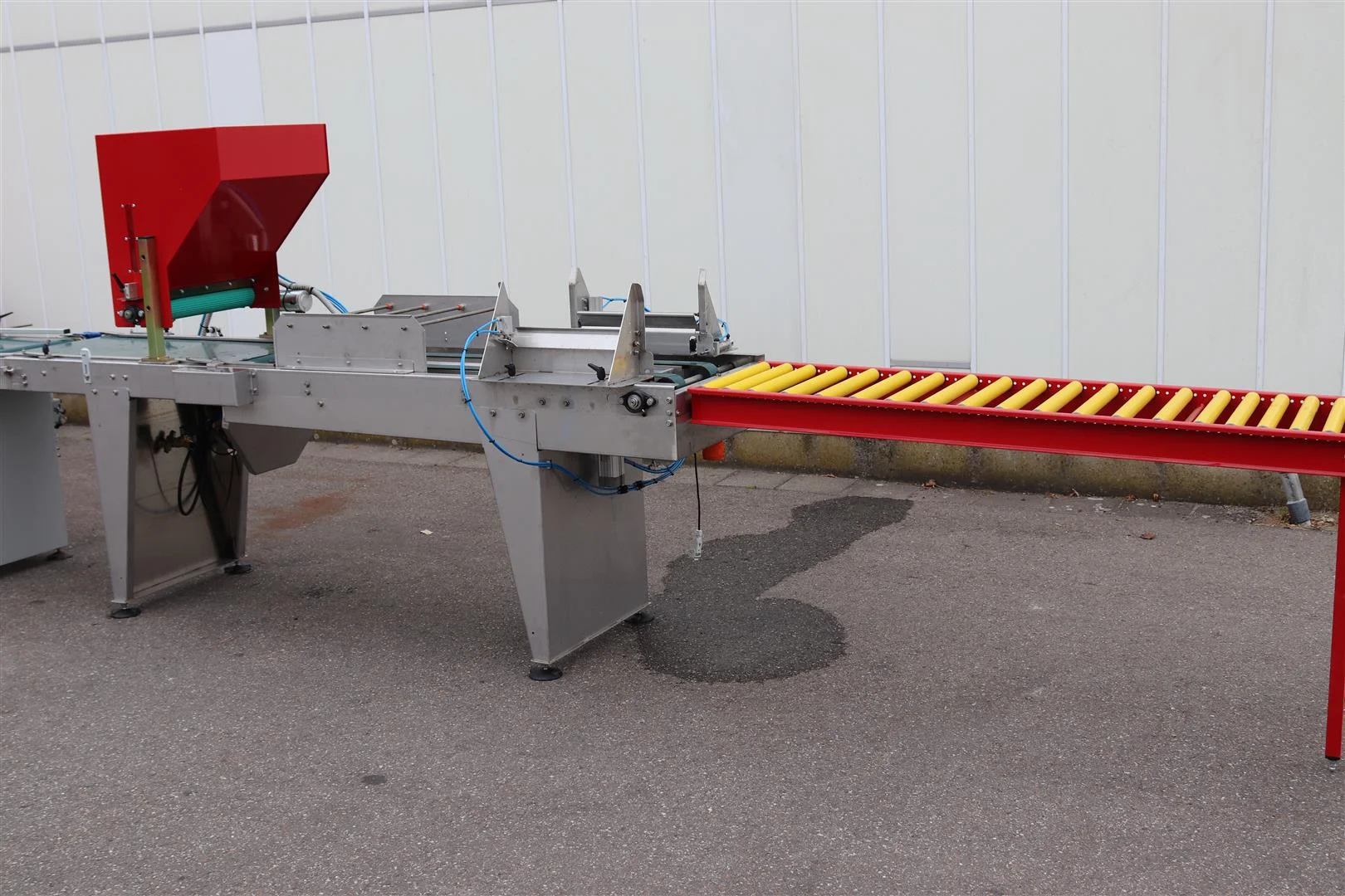 Da Ros seeding line with pot in tray machine • Duijndam Machines