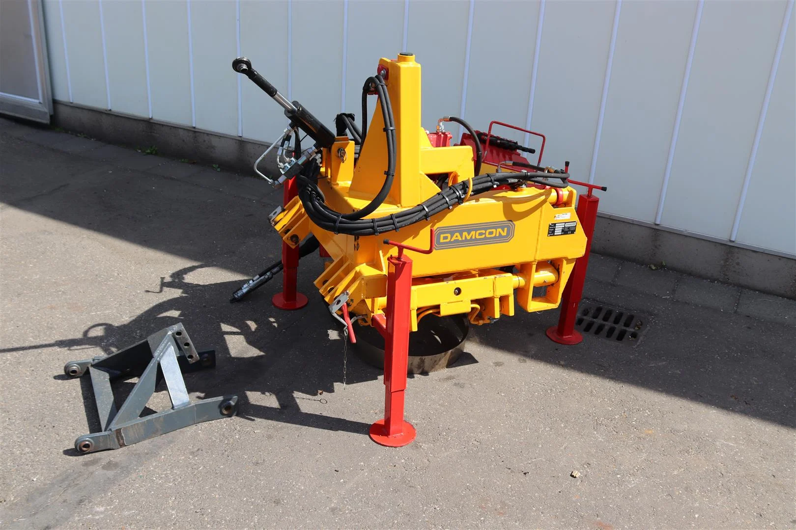 Damcon Select KV-40 tree lifter • Duijndam Machines