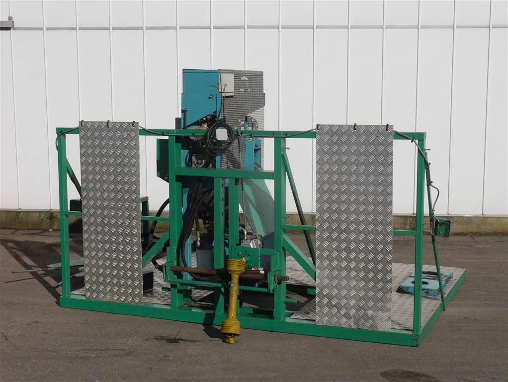 Deman brussel sprout harvester • Duijndam Machines