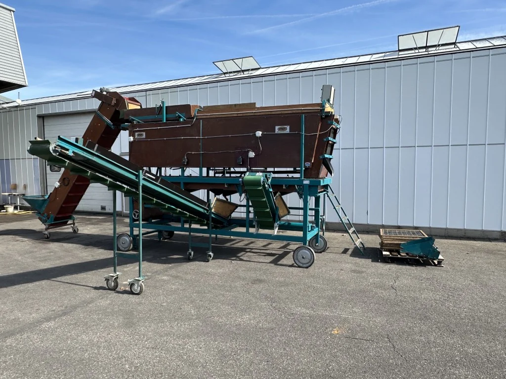 Demco potato sorting machine • Duijndam Machines