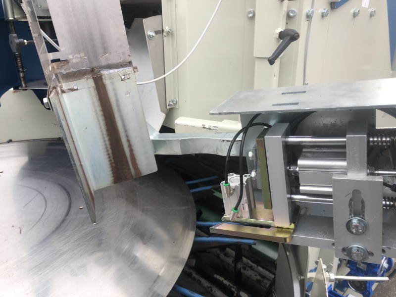 Demtec Evo 2 potting machine • Duijndam Machines