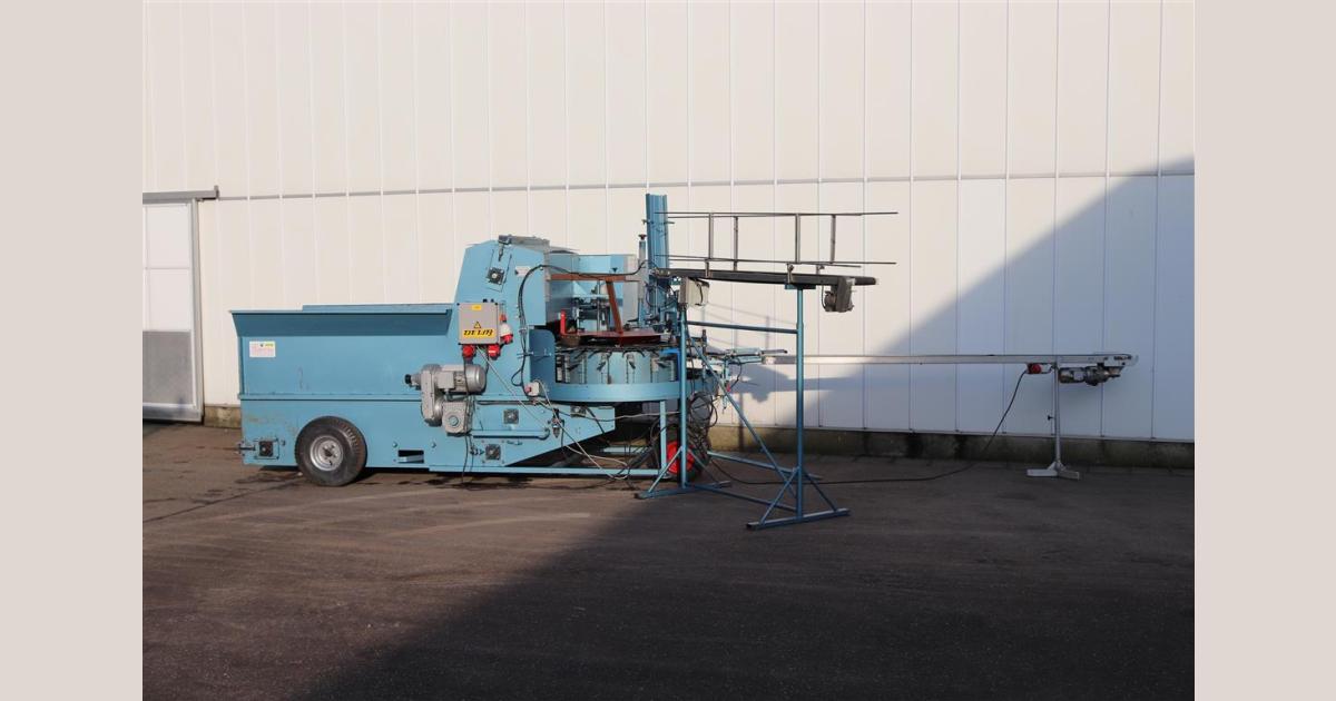 Dewa Demtec potting machine with potdispenser • Duijndam Machines