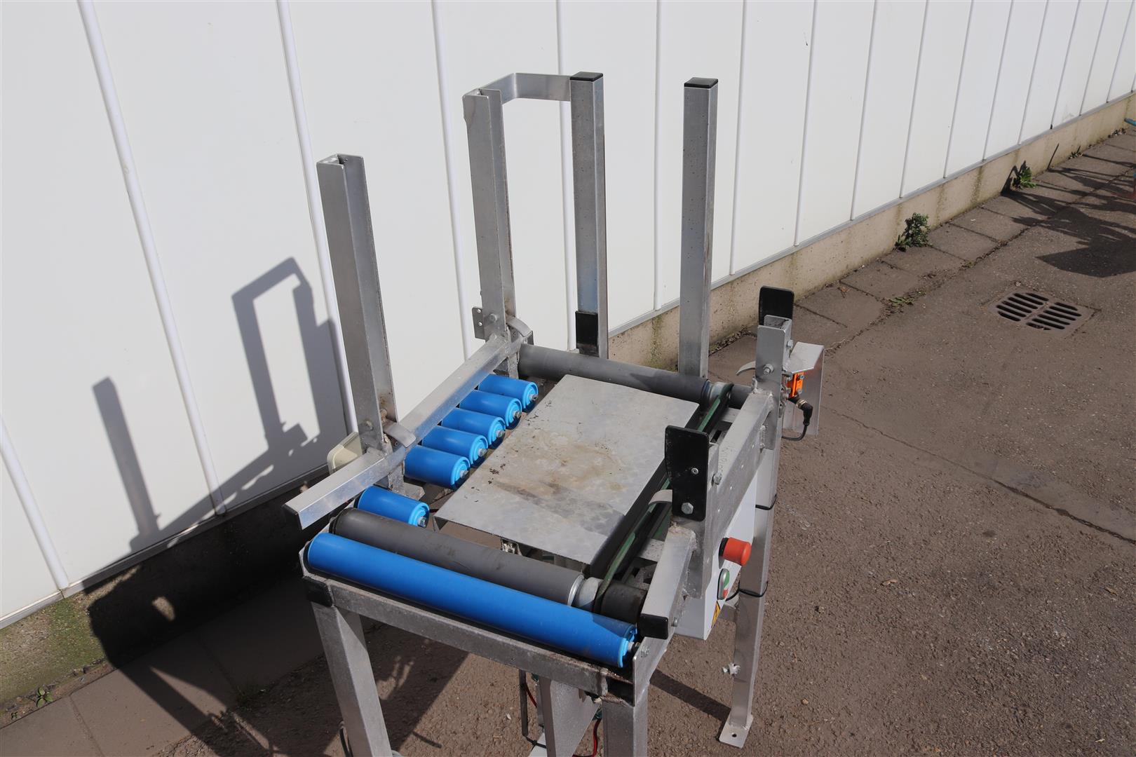 Devette tray stacker for 60 x 40 cm trays • Duijndam Machines