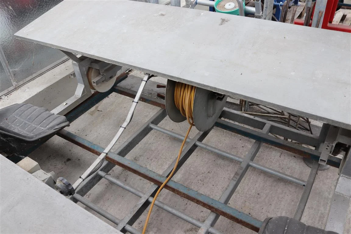 Dofra planting machine for soil blocks • Duijndam Machines