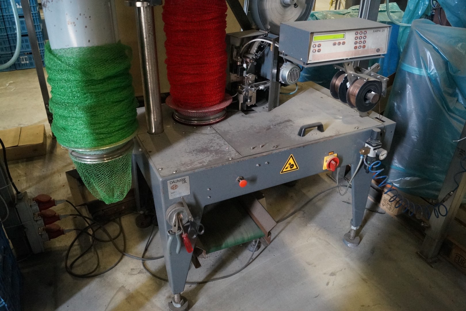 Daumar SA Net-Clipping Machine including wineglass labelling system ...