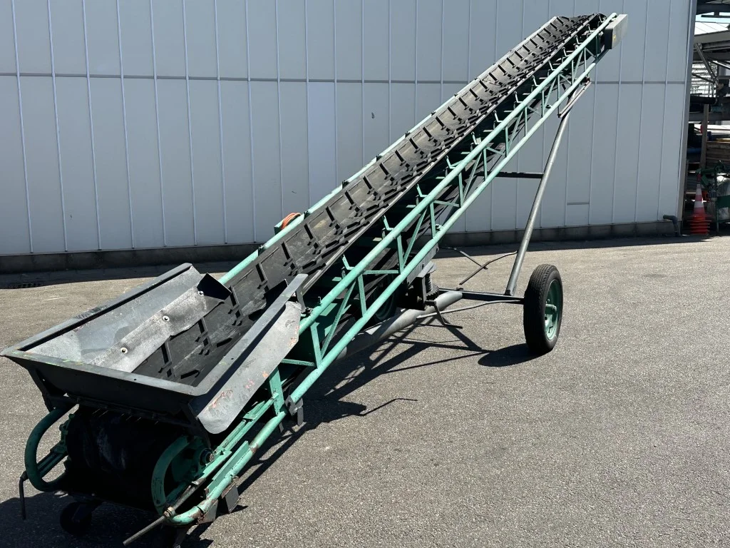 Douw Elevator conveyor • Duijndam Machines