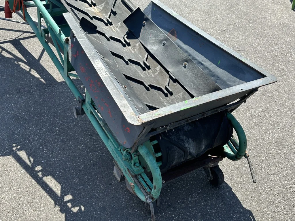 Douw Elevator conveyor • Duijndam Machines