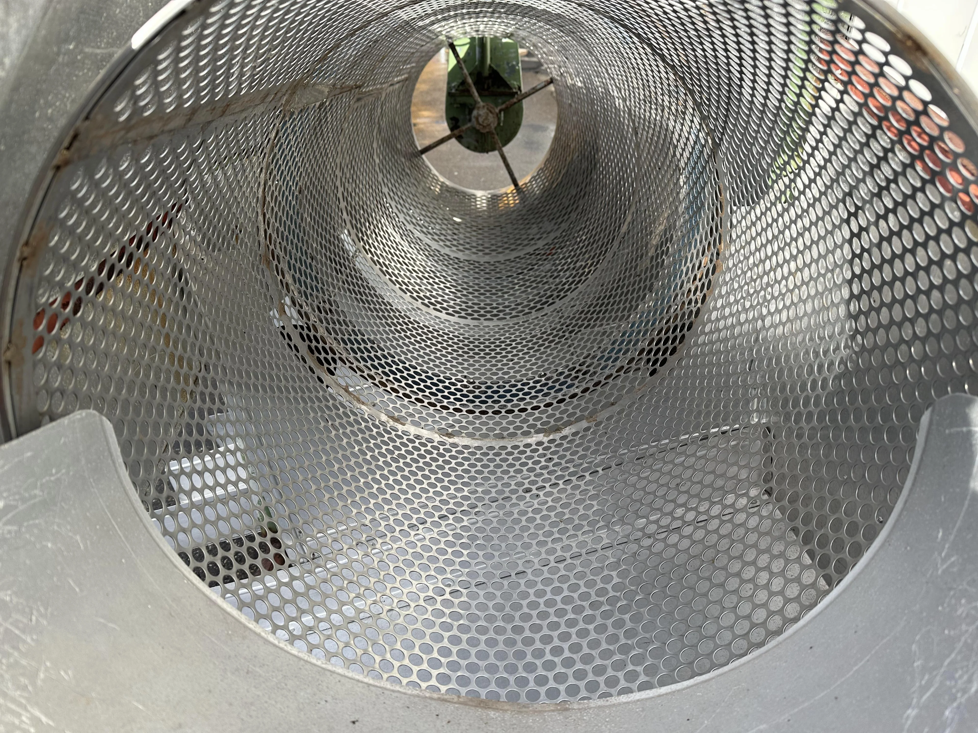 Drum sorter used for mushrooms • Duijndam Machines