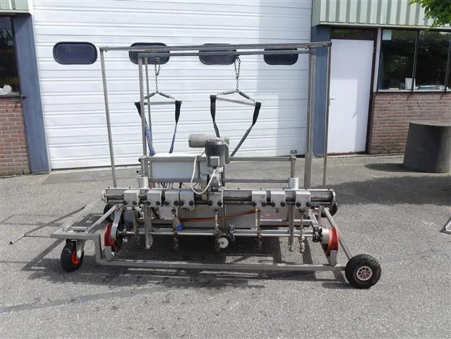 DWO planting machine with drills • Duijndam Machines