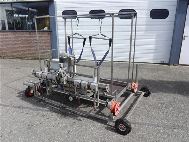 DWO planting machine with drills • Duijndam Machines