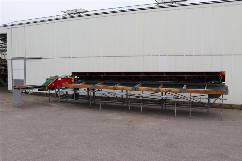 Aweta E8 sorting machine for cucumbers • Duijndam Machines