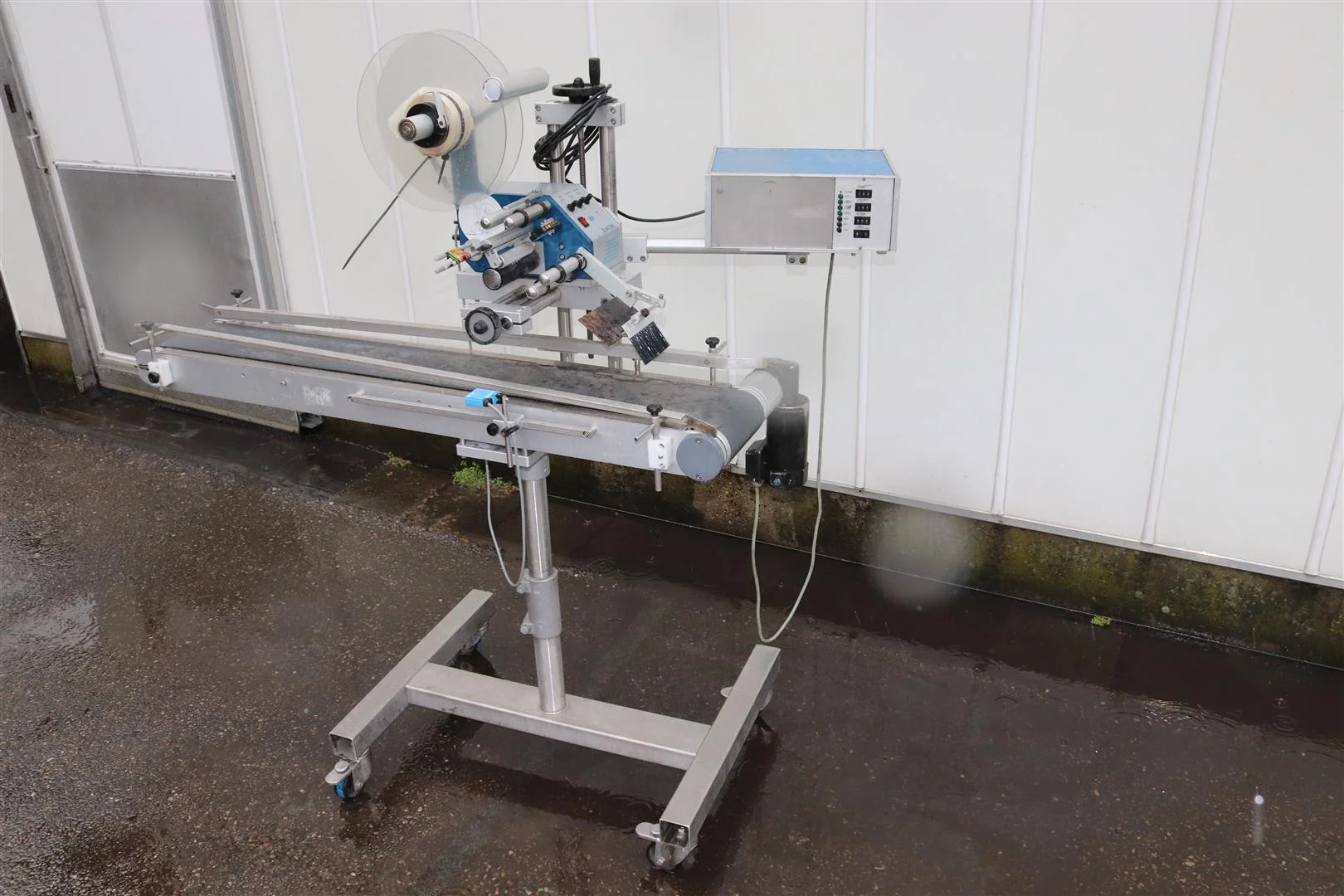 Ecoline Labeling machine • Duijndam Machines