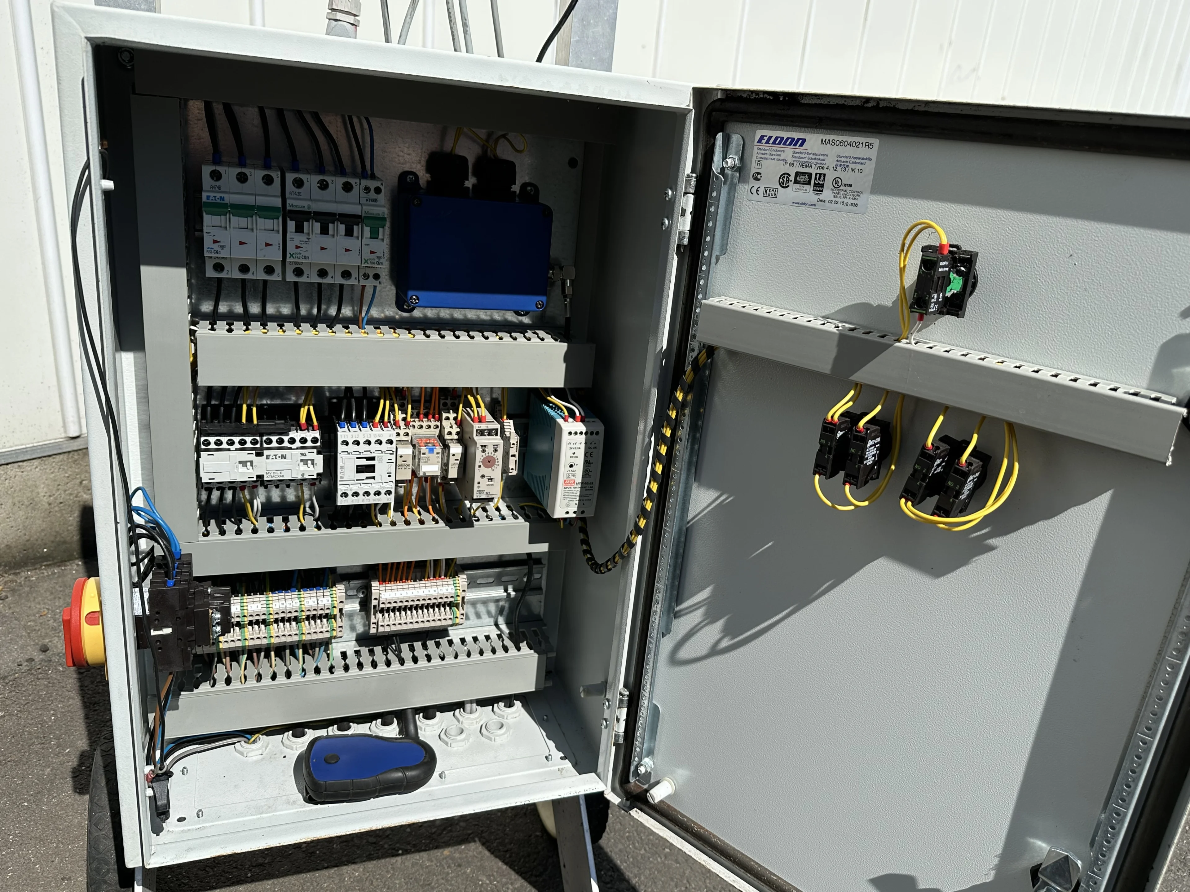 Ed Schalke remote control for conveyors • Duijndam Machines