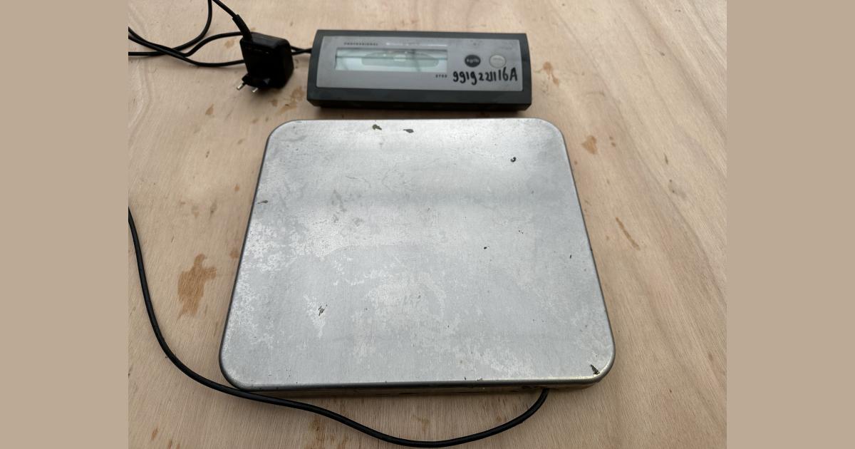 Electronic digital scale • Duijndam Machines