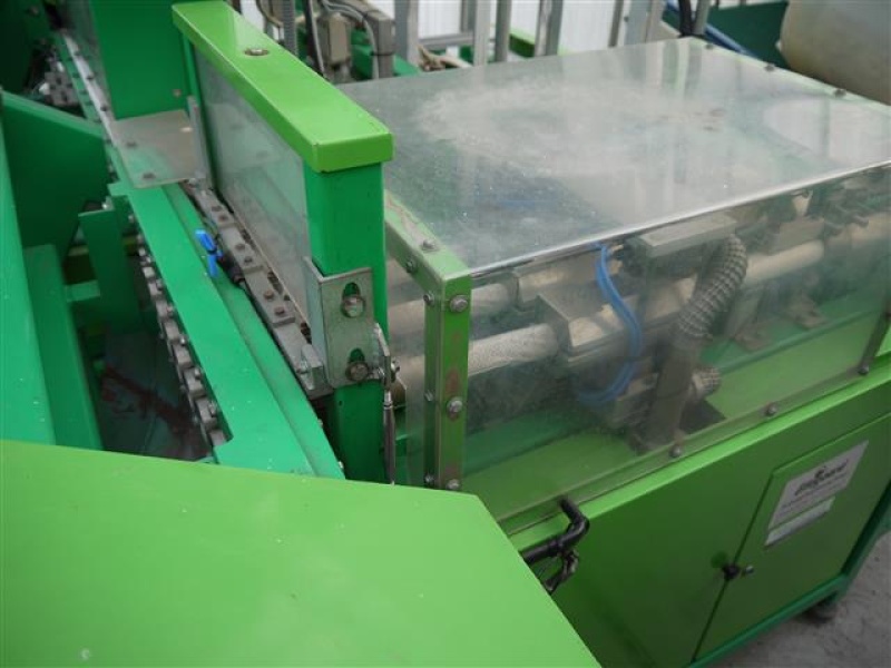 Ellegaard volautomatische paperpot machine • Duijndam Machines