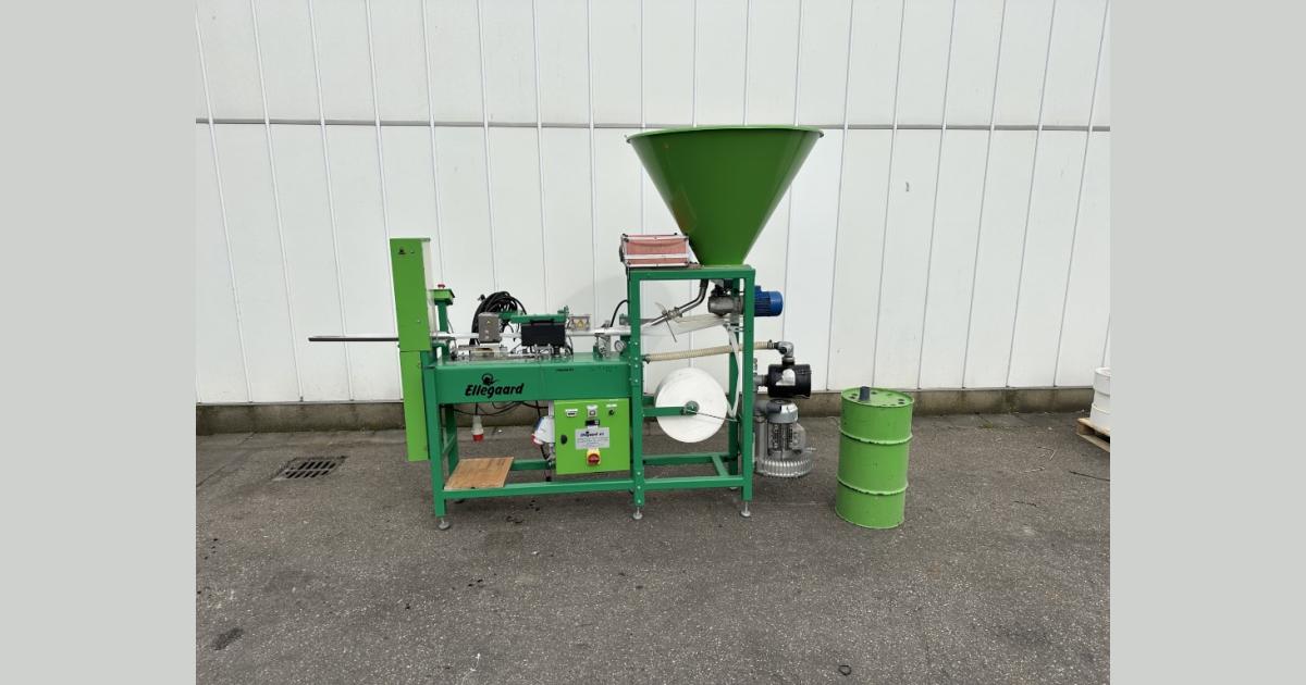 Ellegaard TH111 paperpot machine 4 cm • Duijndam Machines