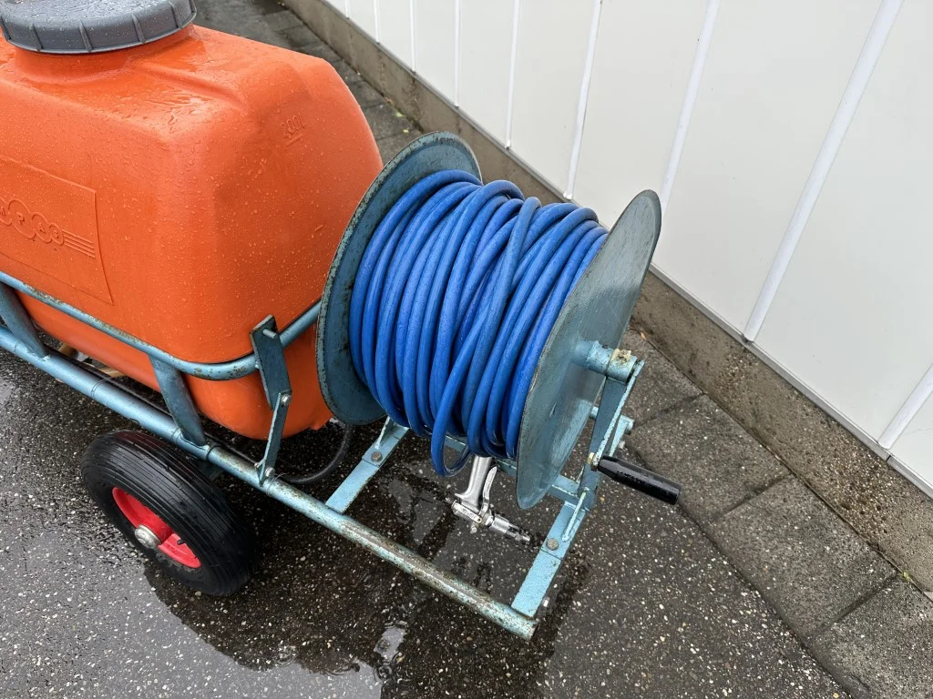 Empas 200 liter spraying wagon 380 Volt • Duijndam Machines