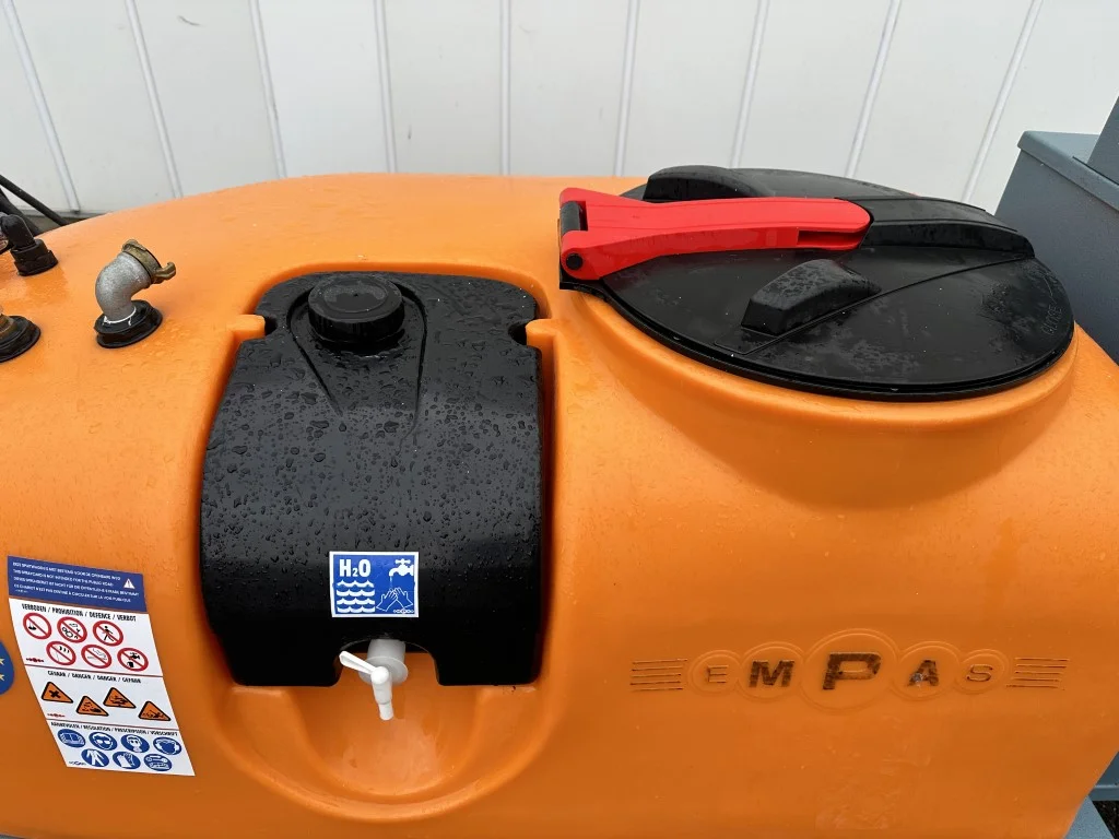 Empas 50-50- 600E Georgia (T55) spraying wagon with hosereel • Duijndam ...