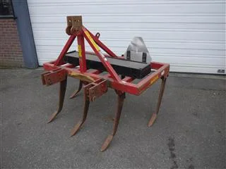 Evers welsh Grubbing machine subsoiler with 5 tines • Duijndam Machines