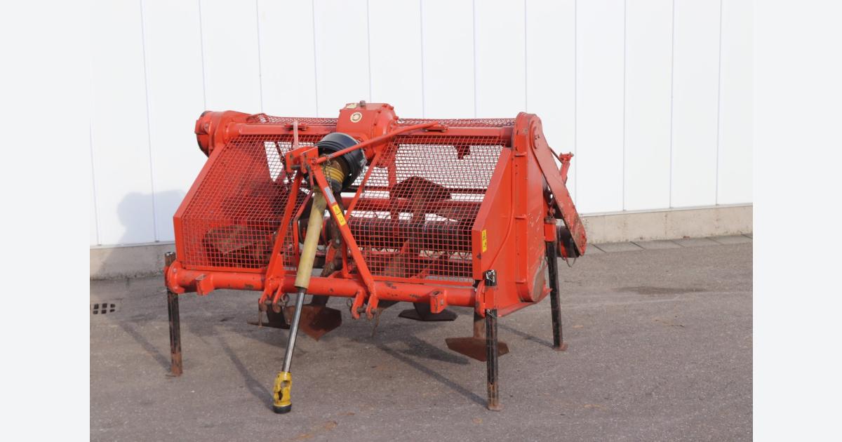 Farmax spading machine 155 cm • Duijndam Machines