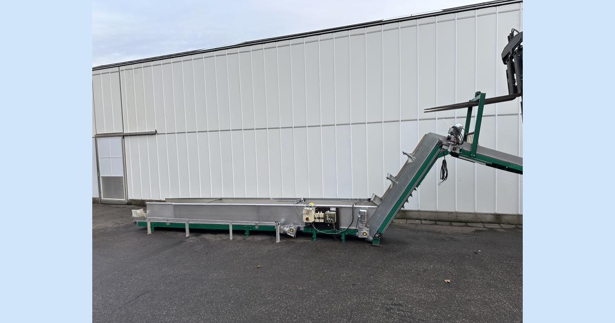 AWB dosing hopper /feeding conveyor with fingers • Duijndam Machines