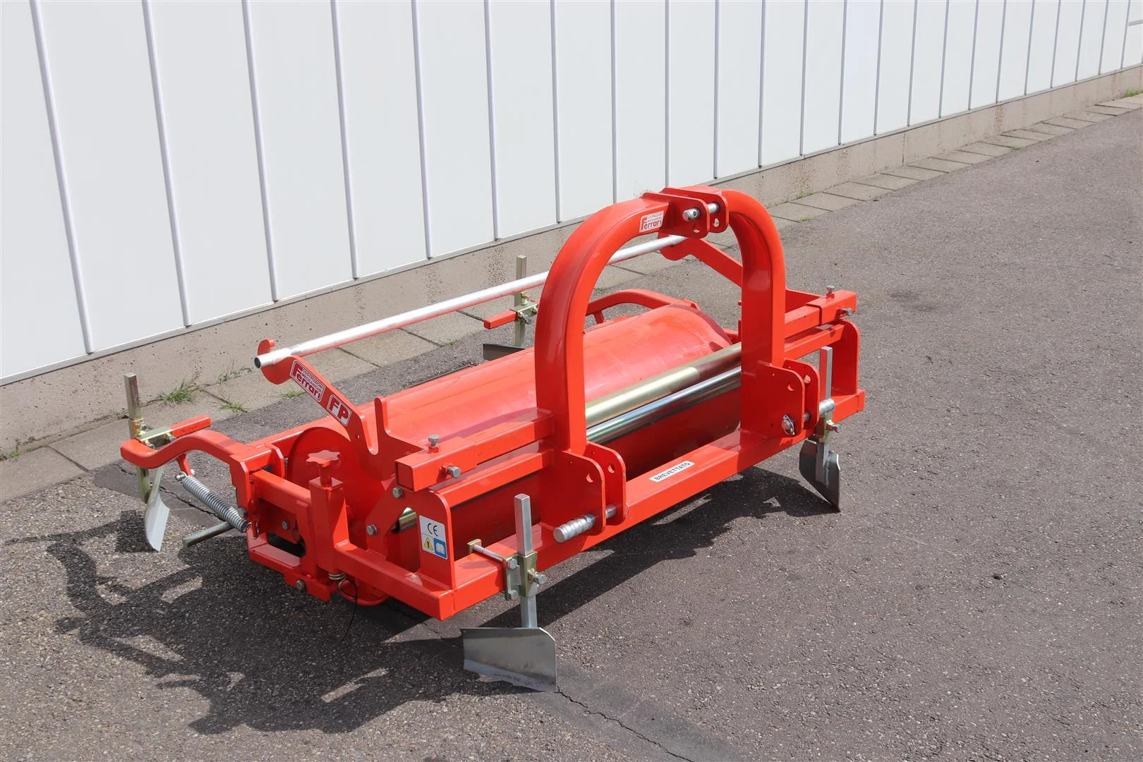 Ferrari plastic layer machine for agricultural plastic • Duijndam Machines