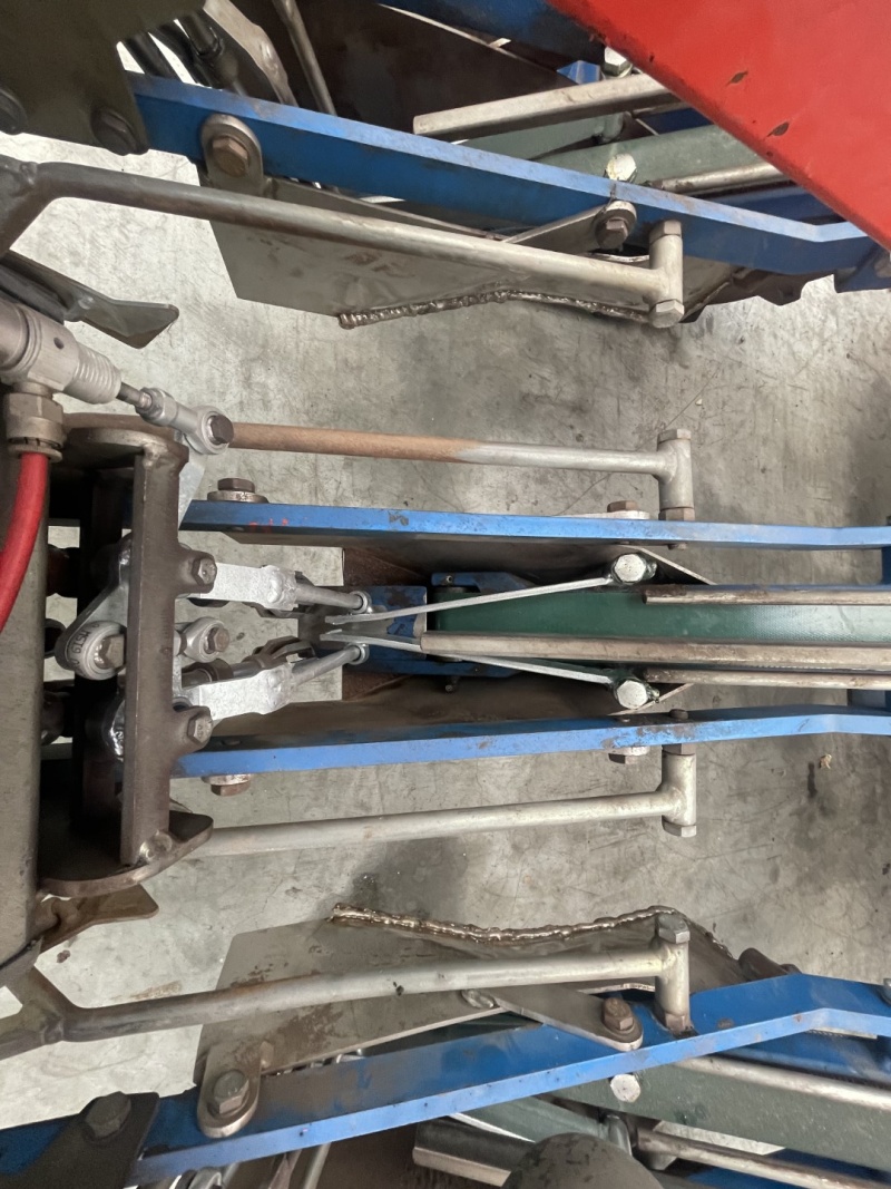 Ferrari Selfdriven Rotostrapp 4 row transplanter for soilblocks ...