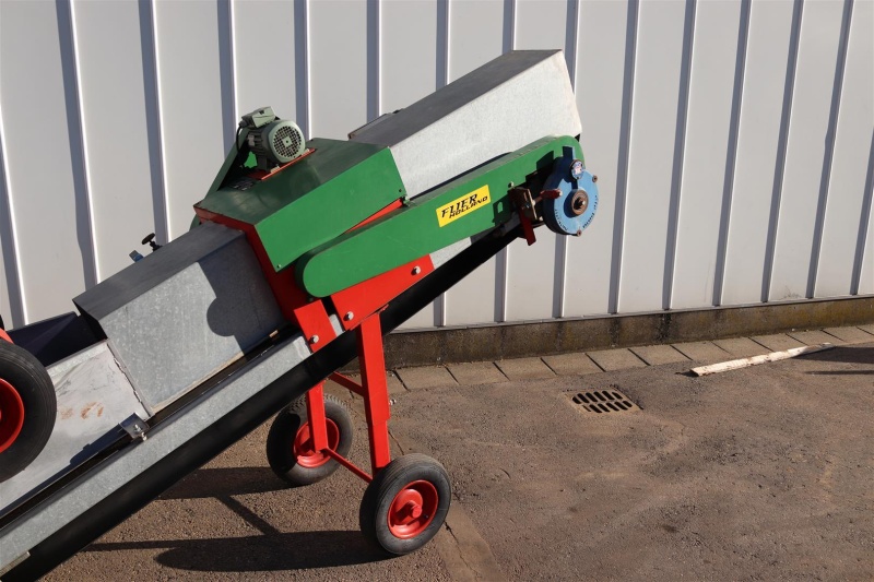 Flier Erdmischer • Duijndam Machines