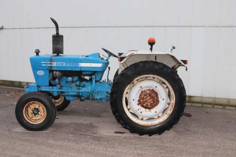 Ford 4600 Tractor • Duijndam Machines