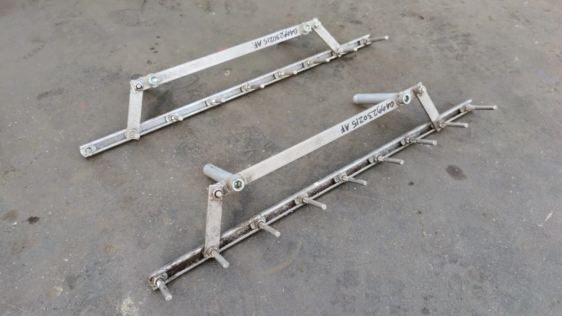 Fork for pot handling 8 x 6,5 • Duijndam Machines