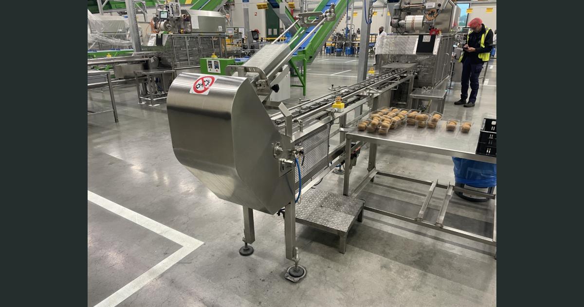 G. Mondini E 350 VG top seal packaging machine • Duijndam Machines