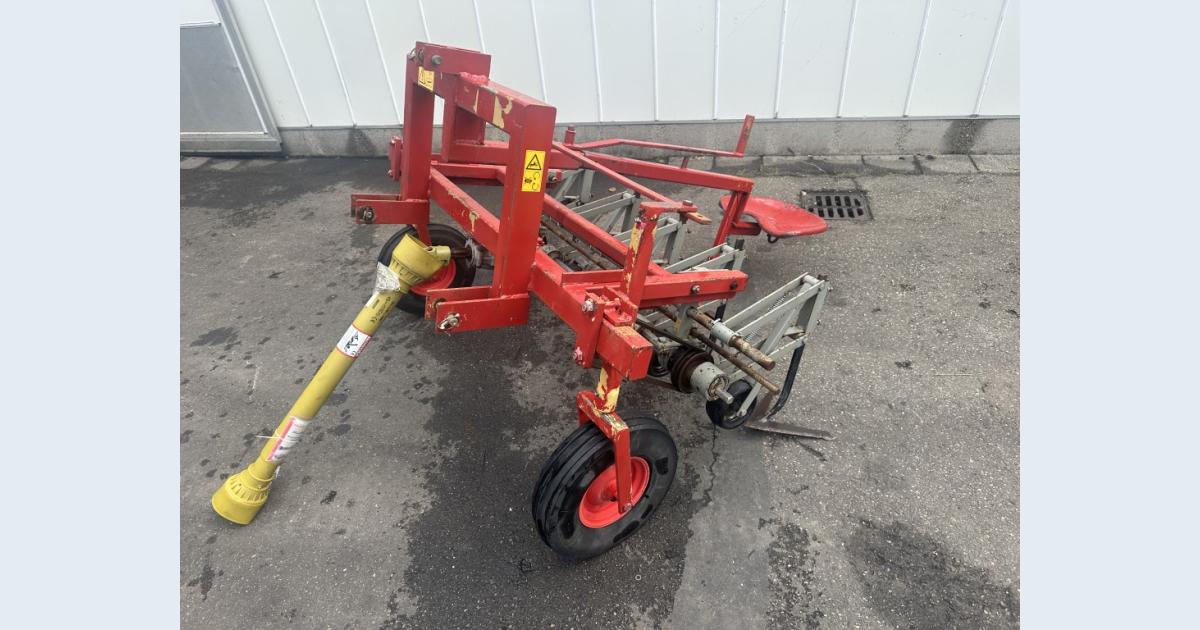 Gercon cultivator 4 rows with mechanical steering • Duijndam Machines