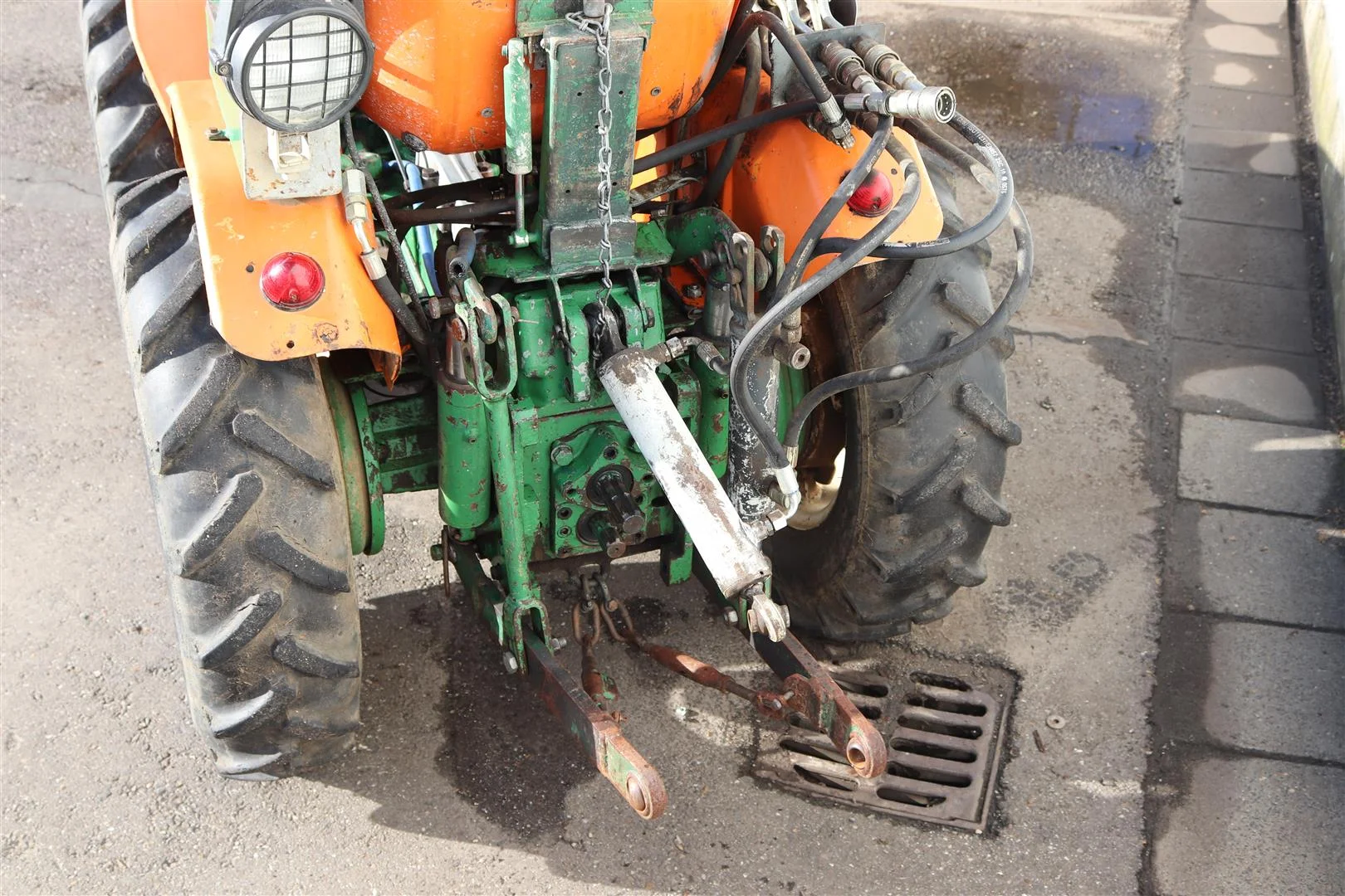 Goldoni 230 tractor • Duijndam Machines