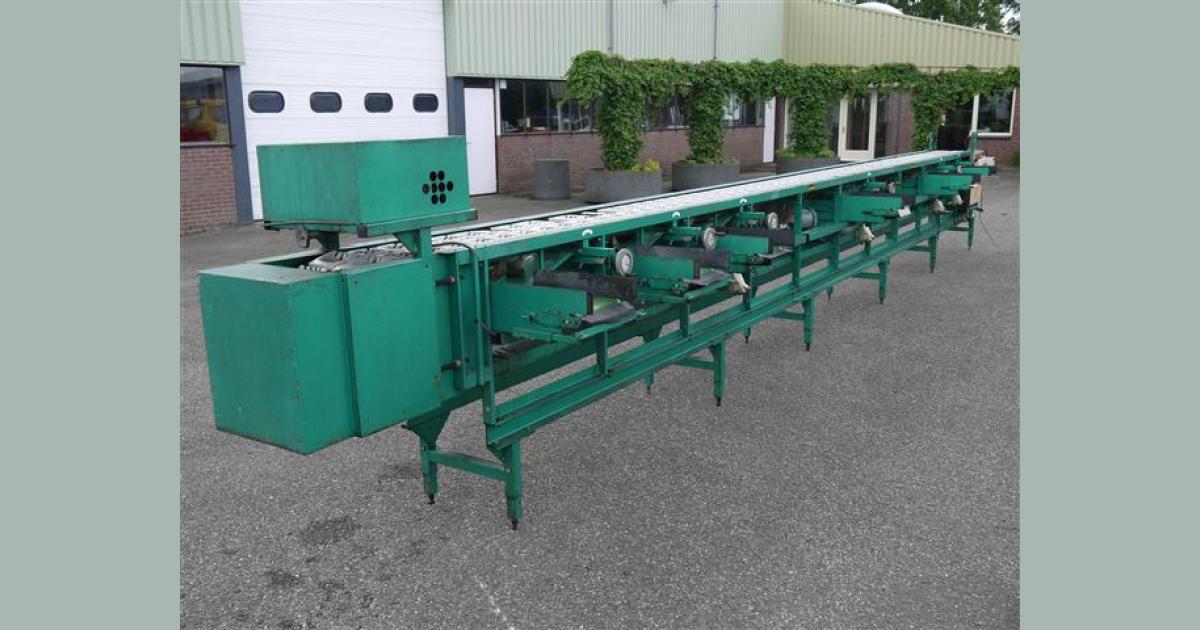 Greefa sorting machine for tomatoes and apples • Duijndam Machines