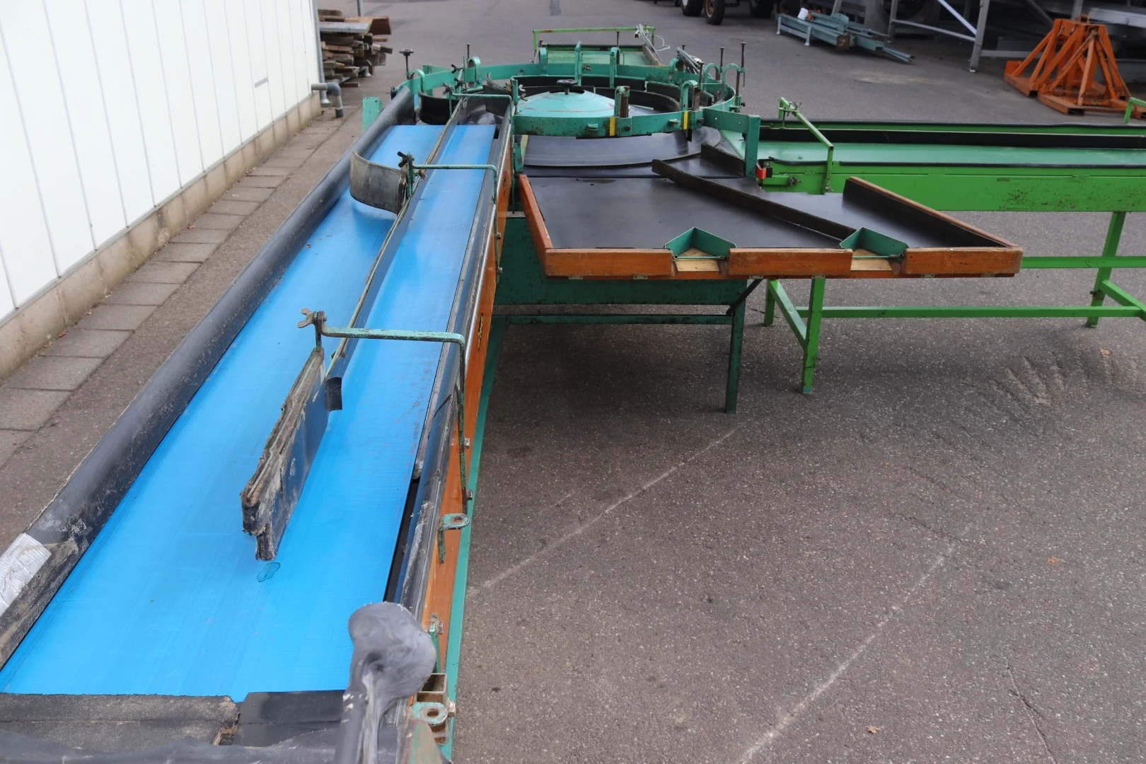 Greefa A4 apple grader with 2 packing conveyors • Duijndam Machines