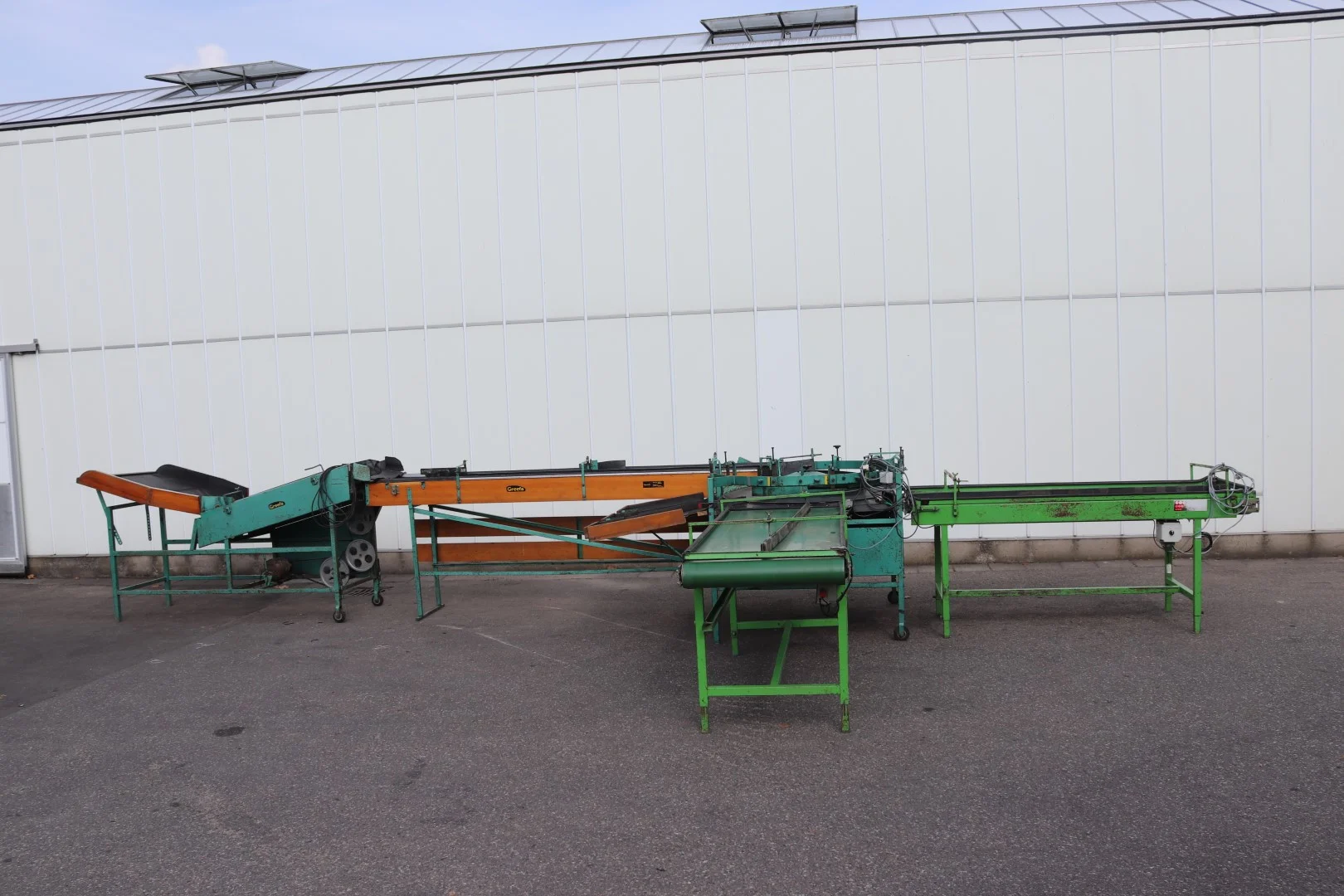 Greefa A4 apple grader with 2 packing conveyors • Duijndam Machines